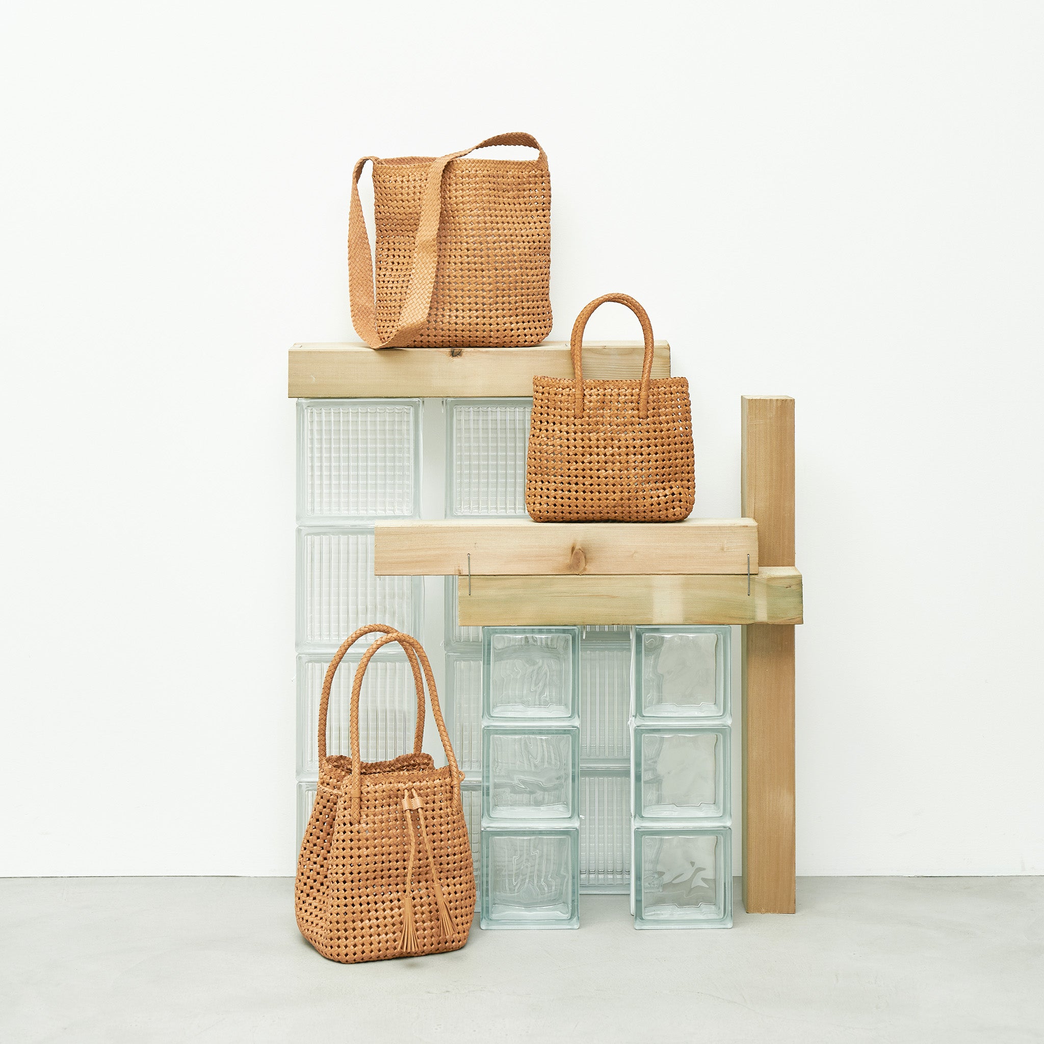 Handwoven Goat Mesh Collection – Simple, Light & Artisan-Crafted | REN ...
