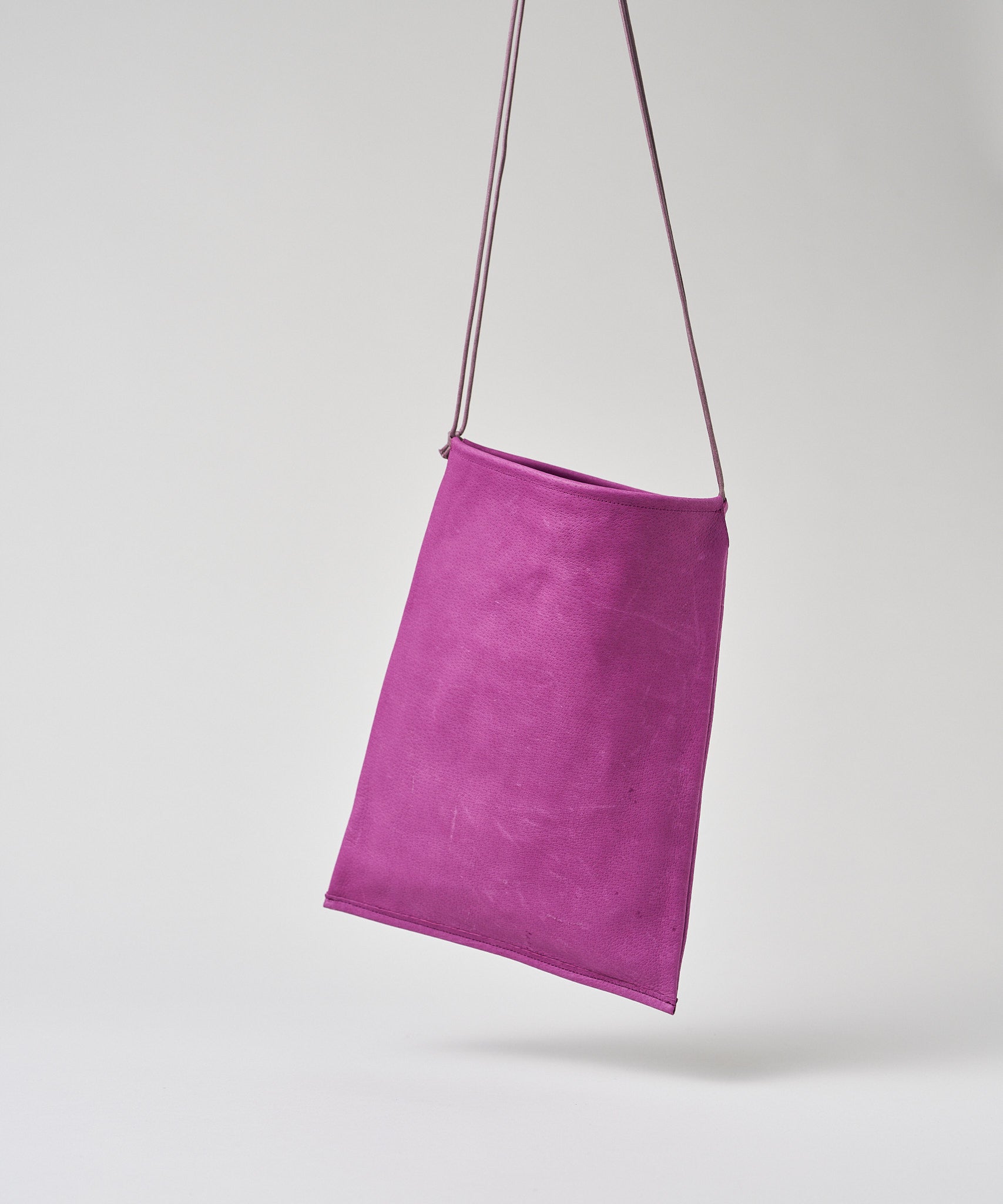 【REN / Tokyo 】Stylish Thin and Lightweight Leather Bag - Japanese-Made ...
